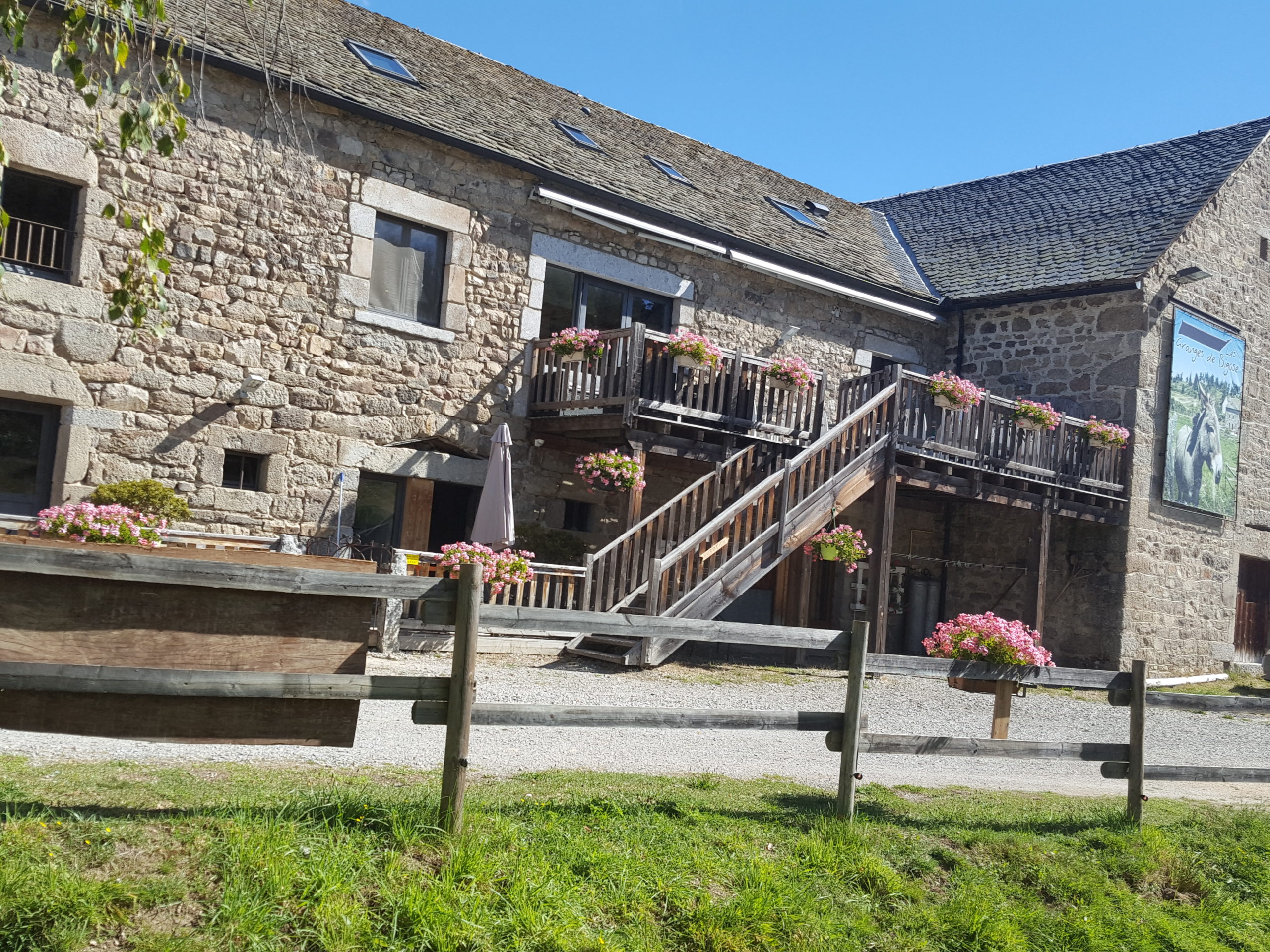 Les Granges de Bigose | Gîtes Hôtel et table d'hôtes